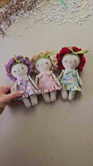 Mini Flower Carnation Doll - PDF sewing pattern and tutorial – Petras ...
